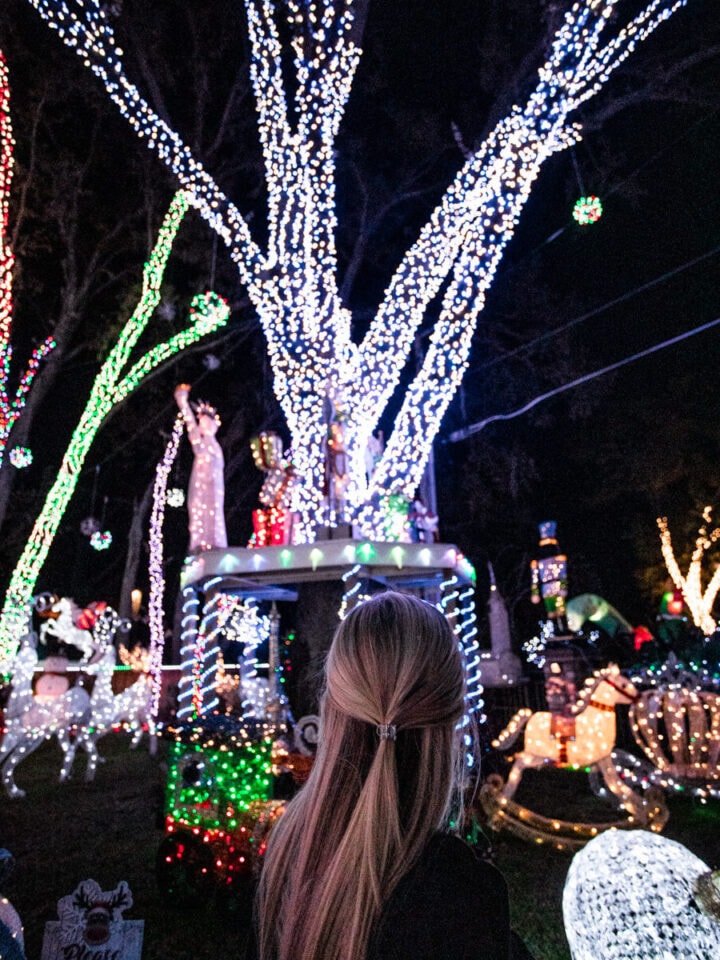 25+ Best Orlando Christmas Lights 2024 (Map + Scavenger Hunt Included ...